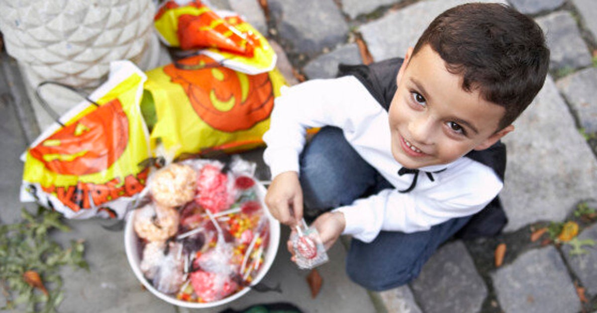 Healthy Halloween: 3 Tips To Avoid Candy Overload | HuffPost Parents