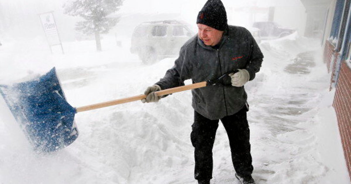 Alberta Snow And High Winds Form Massive Snow Drifts (PHOTOS ...