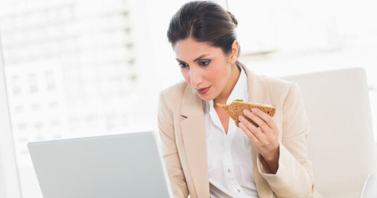 Unhealthy Lunches: Another Reason To Stop Eating At Your Desk ...
