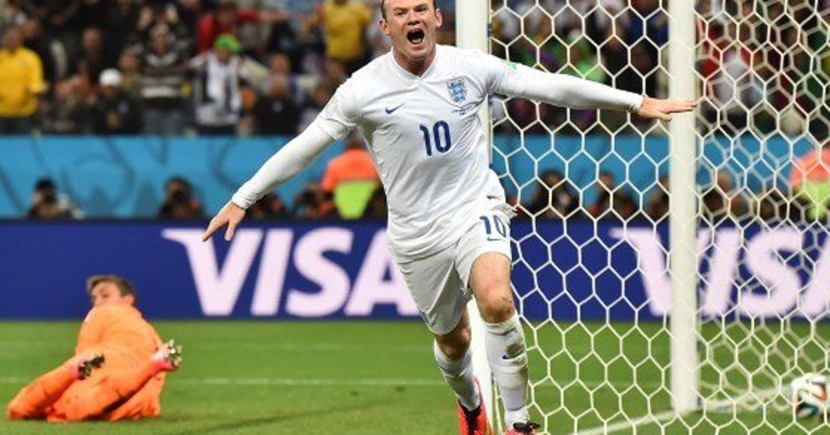 Wayne Rooney Celebrates First World Cup Goal Ever (PHOTOS) | HuffPost News