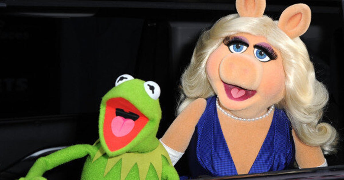 Miss Piggy Style: 'Muppets Most Wanted' Star's Best Fashion Moments ...