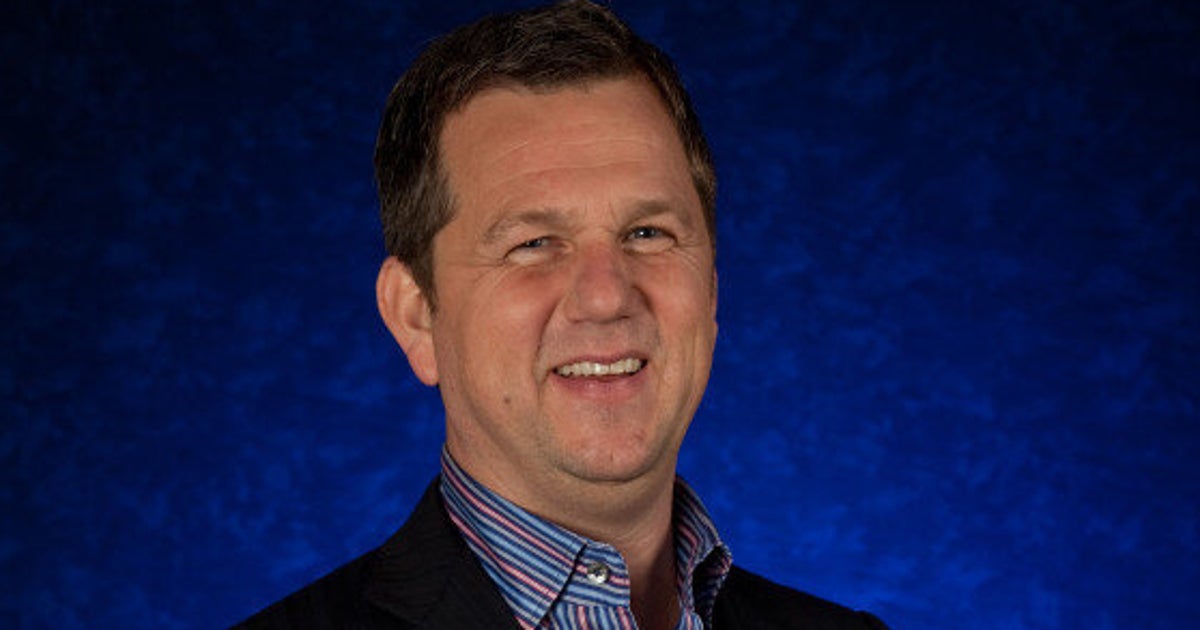 Des Hague Agrees To Donate $100,000 In Honour Of Dog He Kicked ...