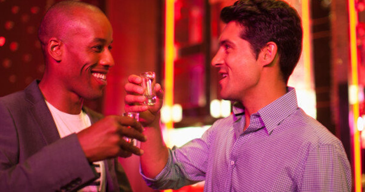 12 Bar Etiquette Tips For The Summer (And The Rest Of Your Life ...