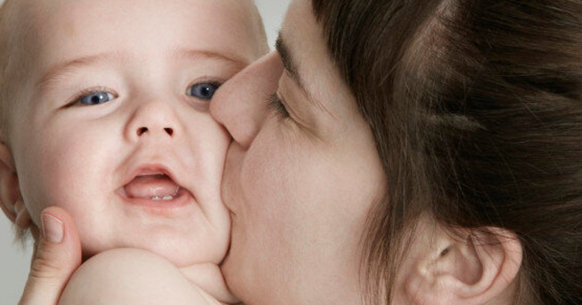 9 Signs Youre A First Time Mom Huffpost Life