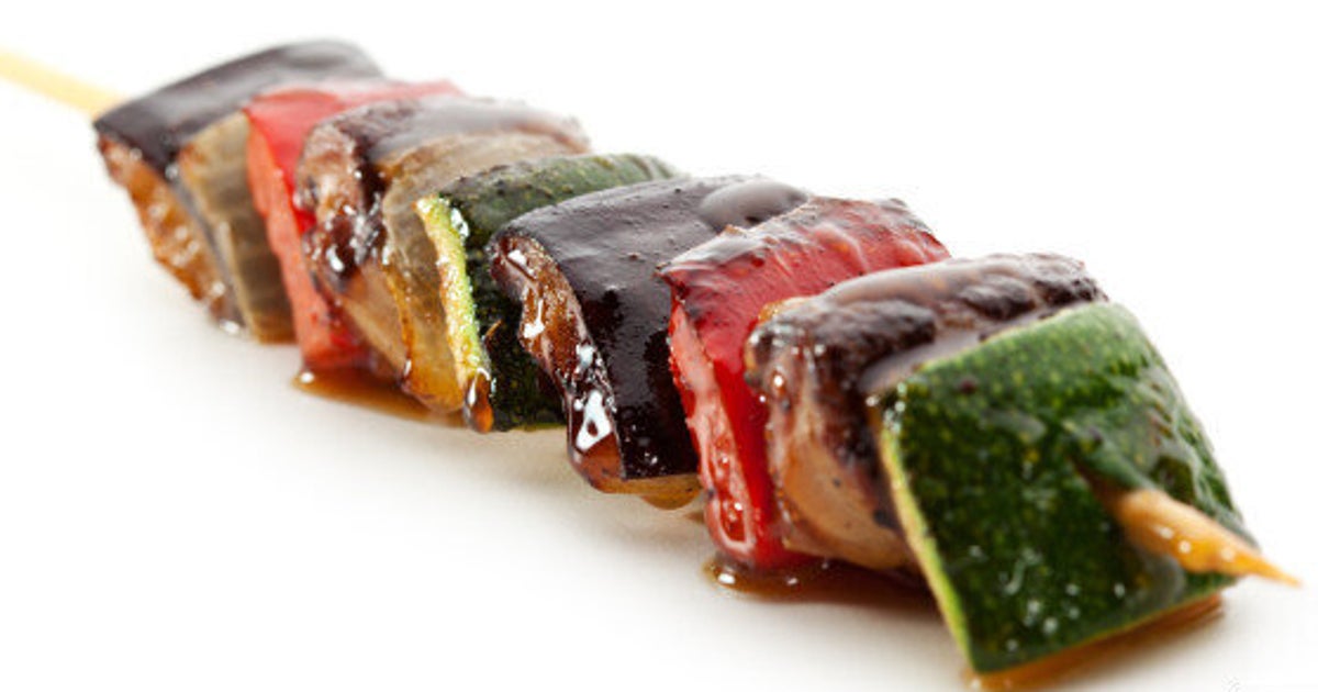 BBQ Recipes: 10 BBQ Ideas For The Victoria Day Long Weekend | HuffPost Life