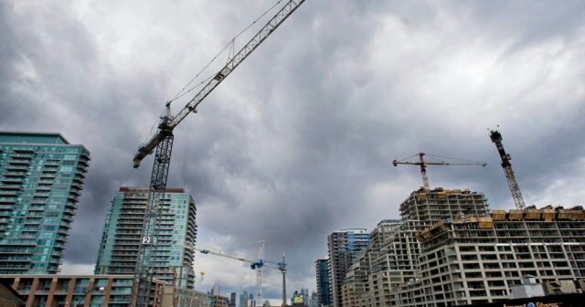 Toronto Condo Overbuilding Has Reached 'Ridiculous' Proportions ...