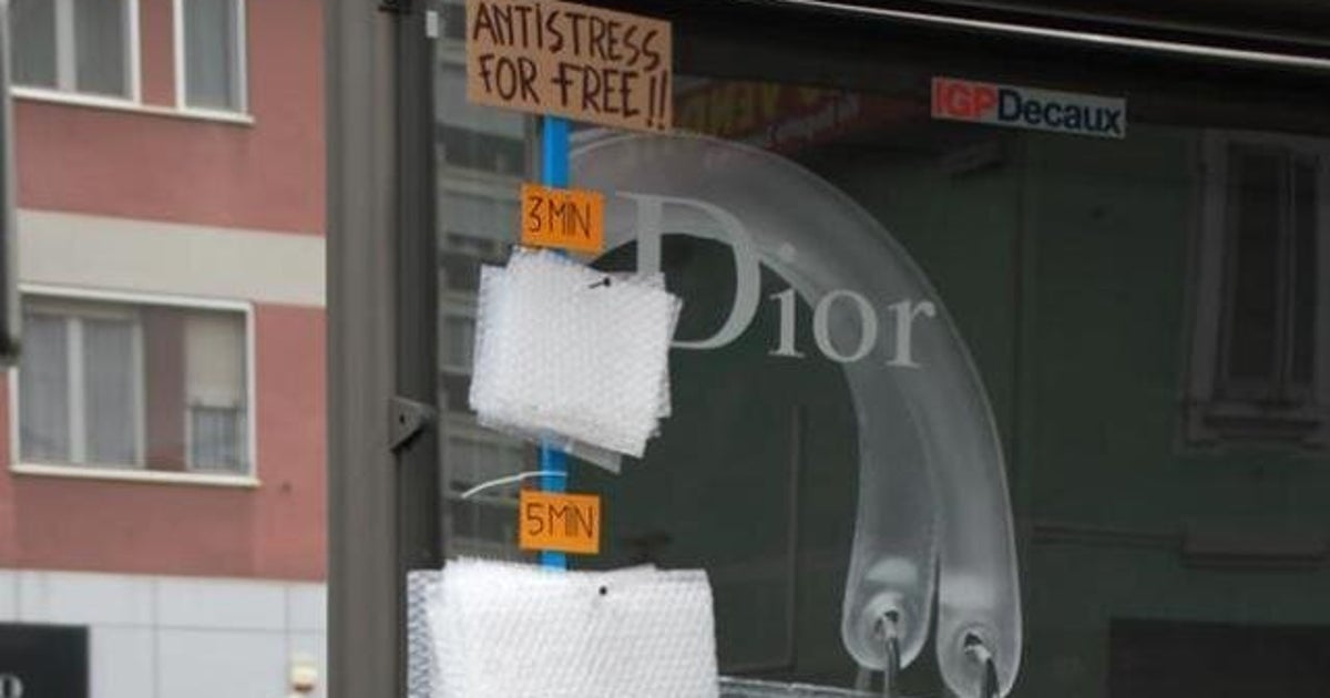 Bubble Wrap Stress Relief: Italian Artist Fra.Biancoshock Creates A Bus ...