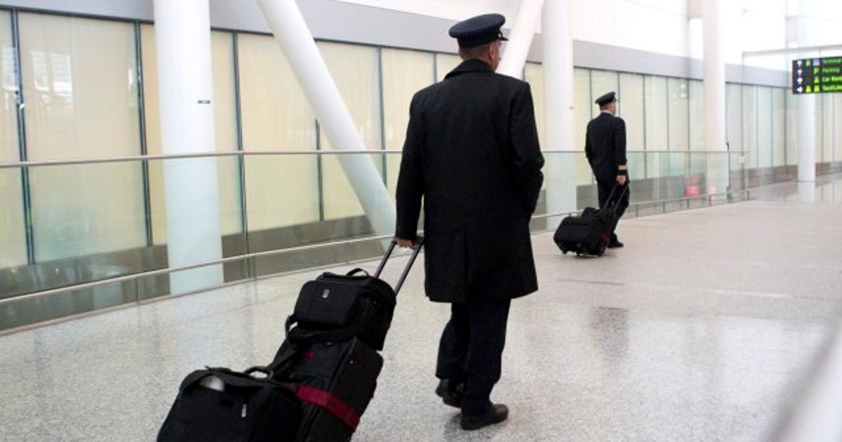 Air Canada Strike: Pilots' 'Sick-Out' Risks Turning Public Against ...