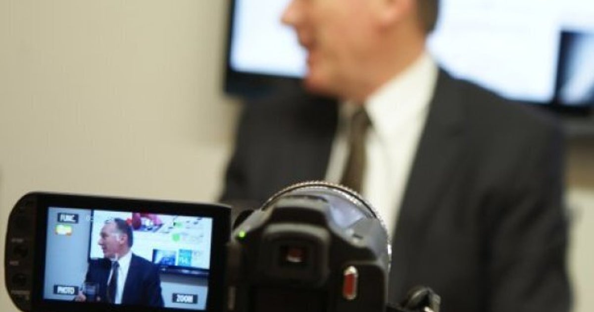 Peter Kent At The Huffington Post Canada: The Environment Minister ...