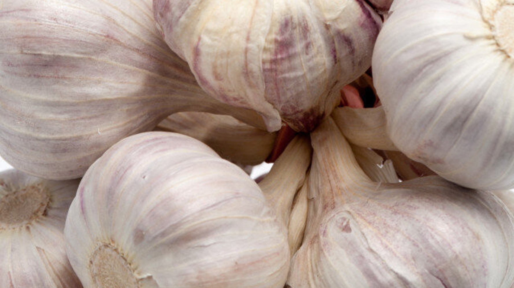 How To Get Local Garlic In Your Supermarket HuffPost Canada Life how-to-get-local-garlic-in-your-supermarket-huffpost-canada-life