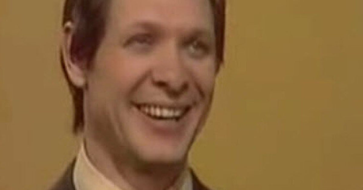 Trololo Man Critically Ill: Soviet-Era Singer Eduard Khil Suffers ...