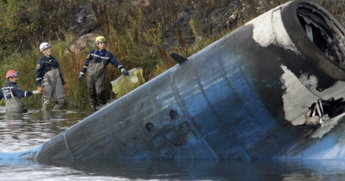 Russian Plane Crash Kills Most of Lokomotiv Yaroslavl KHL Team (PHOTOS ...