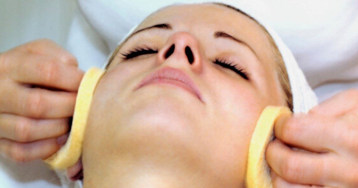 How a Chemical Peel at a "Medi-Spa" Turned Me Into Road-Rash Face ...