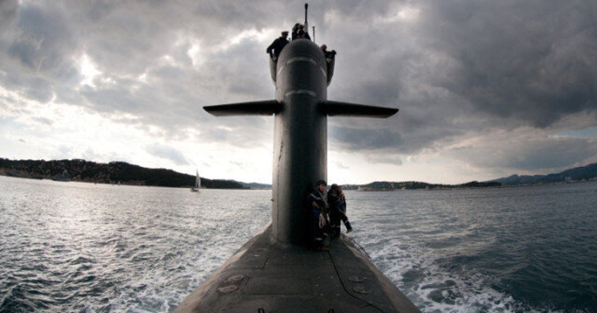 Canadian Sub Program Belongs in Octopus's Garden | HuffPost News