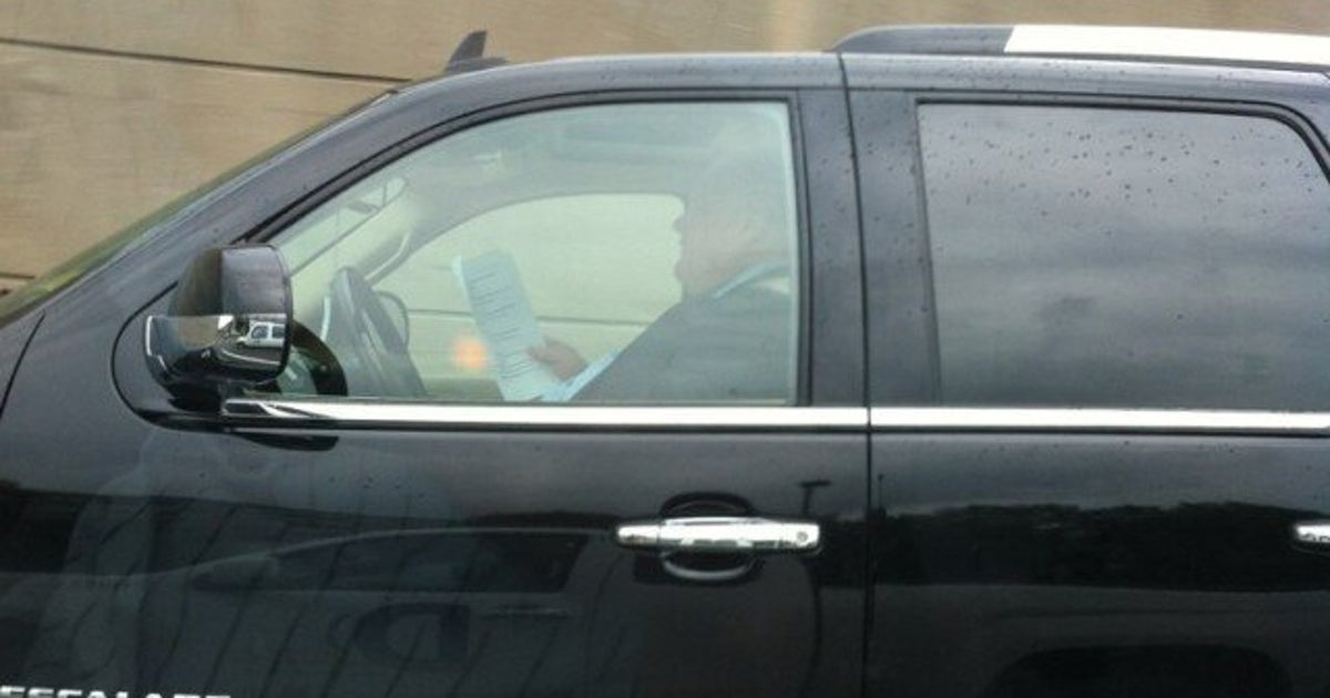 Rob Ford Reading While Driving: Toronto Mayor Admits It Probably ...