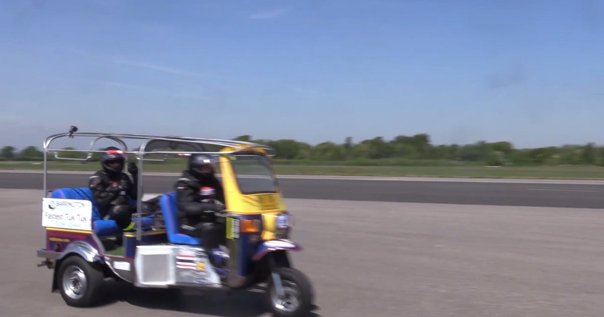 Tuk Tuk Breaks World Record For Speed | HuffPost UK News