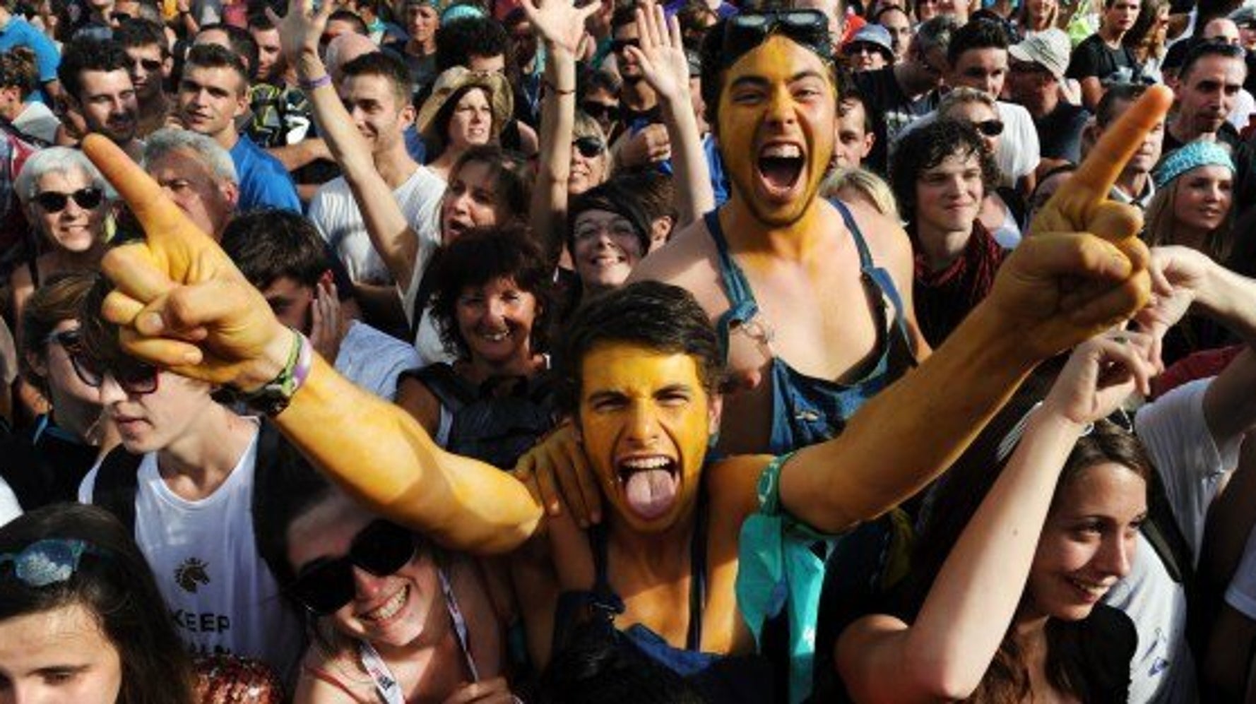 The Coolest Concert Moments Ever HuffPost Canada News the-coolest-concert-moments-ever-huffpost-canada-news