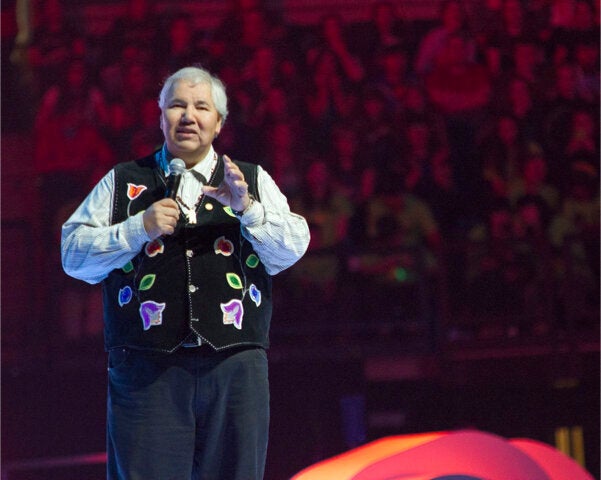 ChangeMaker: Justice Murray Sinclair: An Aboriginal Judge With a ...