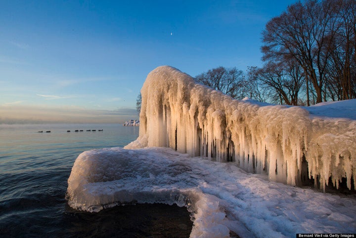 Lake Ontario In The Cold Is Pretty Much Frozen Beauty Perfected (PHOTOS ...