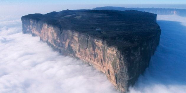 These Photos Of Mount Roraima's Breathtaking Views Will Leave You ...