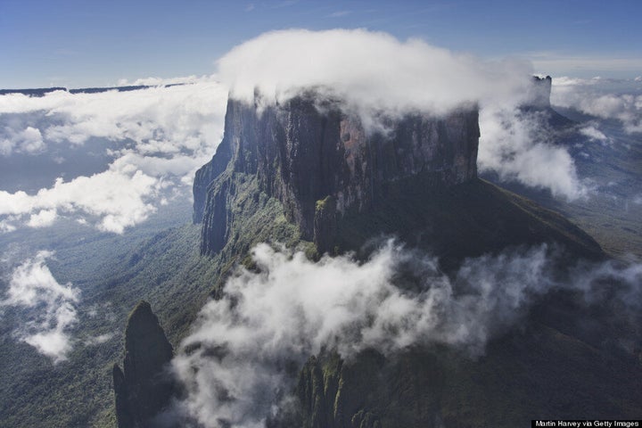 These Photos Of Mount Roraima's Breathtaking Views Will Leave You ...