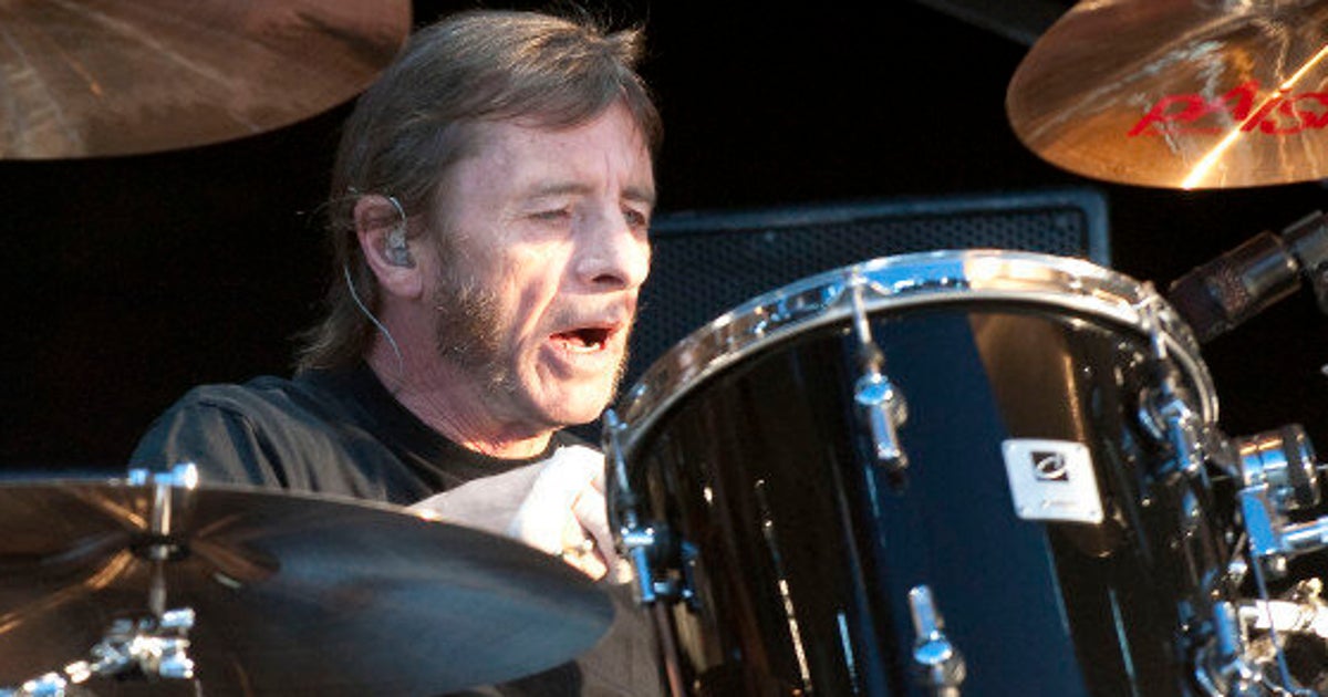 Phil Rudd, AC/DC Drummer, Murder Plot Charge Dropped | HuffPost News