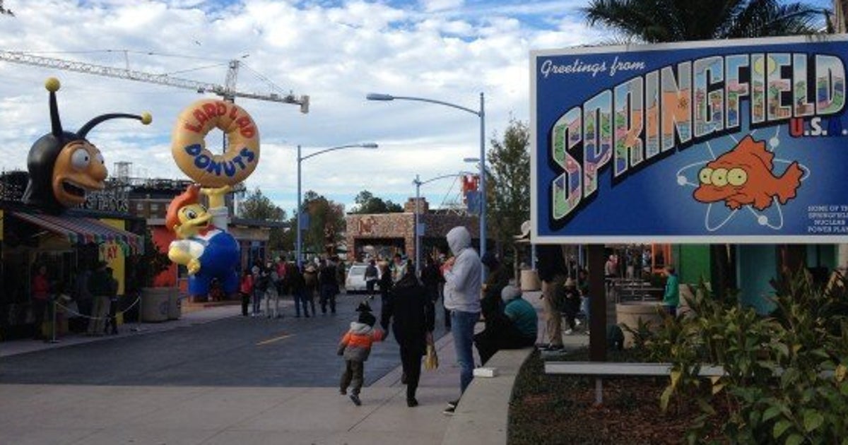 Universal Studios Orlando's Springfield, USA: A Perfectly Cromulent ...