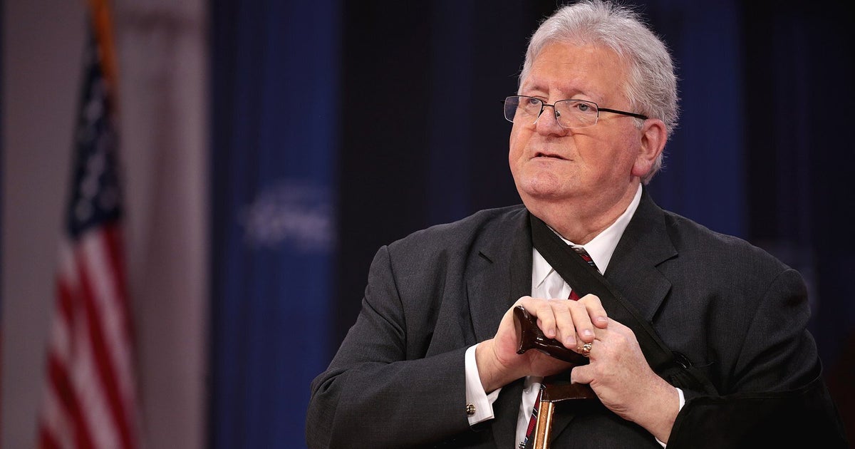 Trump Pardons Pat Nolan, Ex-GOP Lawmaker Nabbed In FBI 'Shrimpscam ...