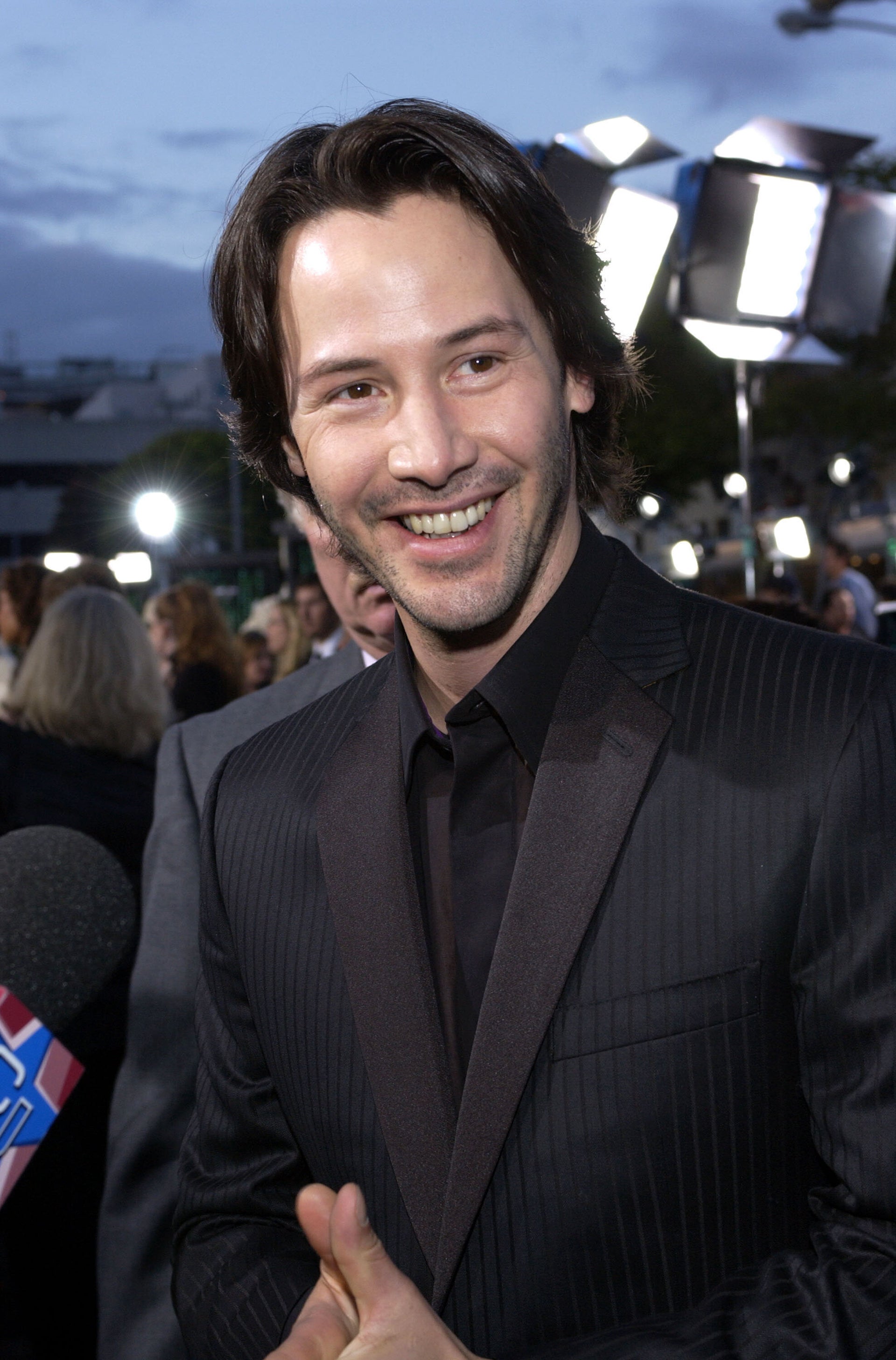 Keanu Reeves' Style Evolution, From Grunge Heartthrob To Ageless Wonder ...