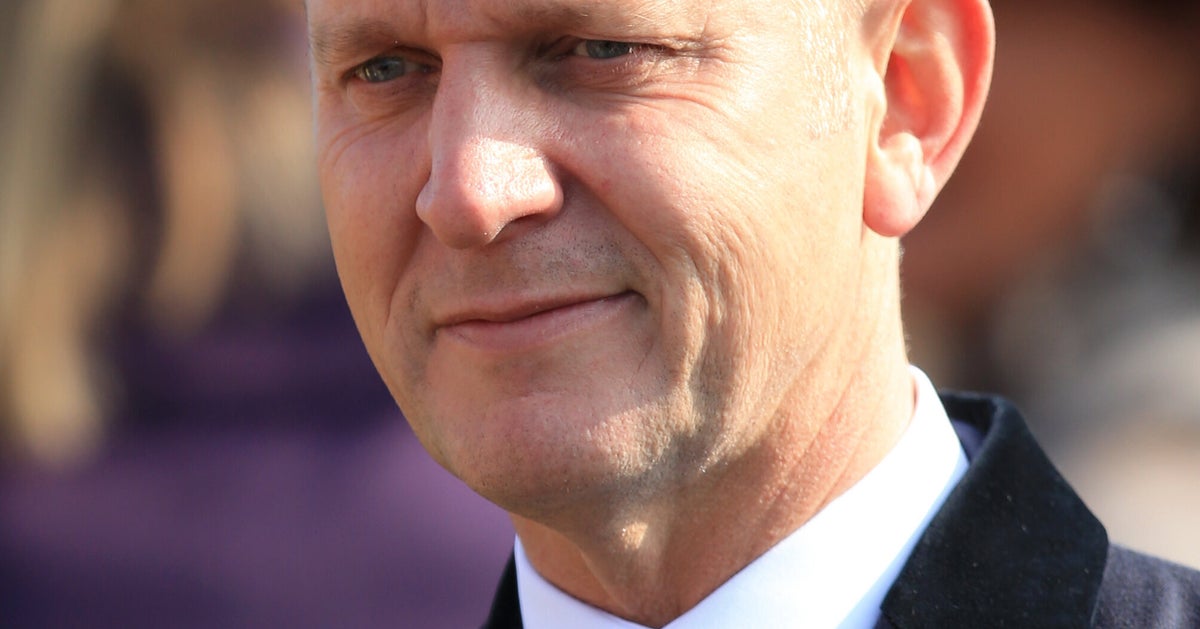 Inquest Opens Into Death Of Jeremy Kyle Guest Steve Dymond | HuffPost ...