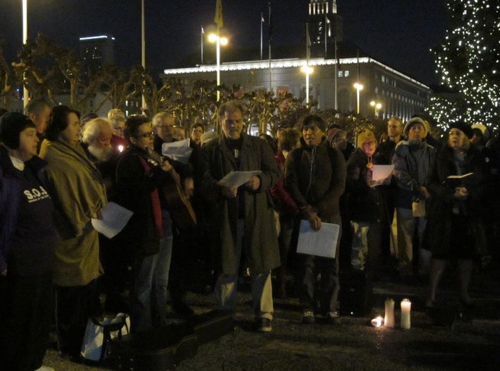 National Homeless Persons' Memorial Day Held In San Francisco (PHOTOS ...