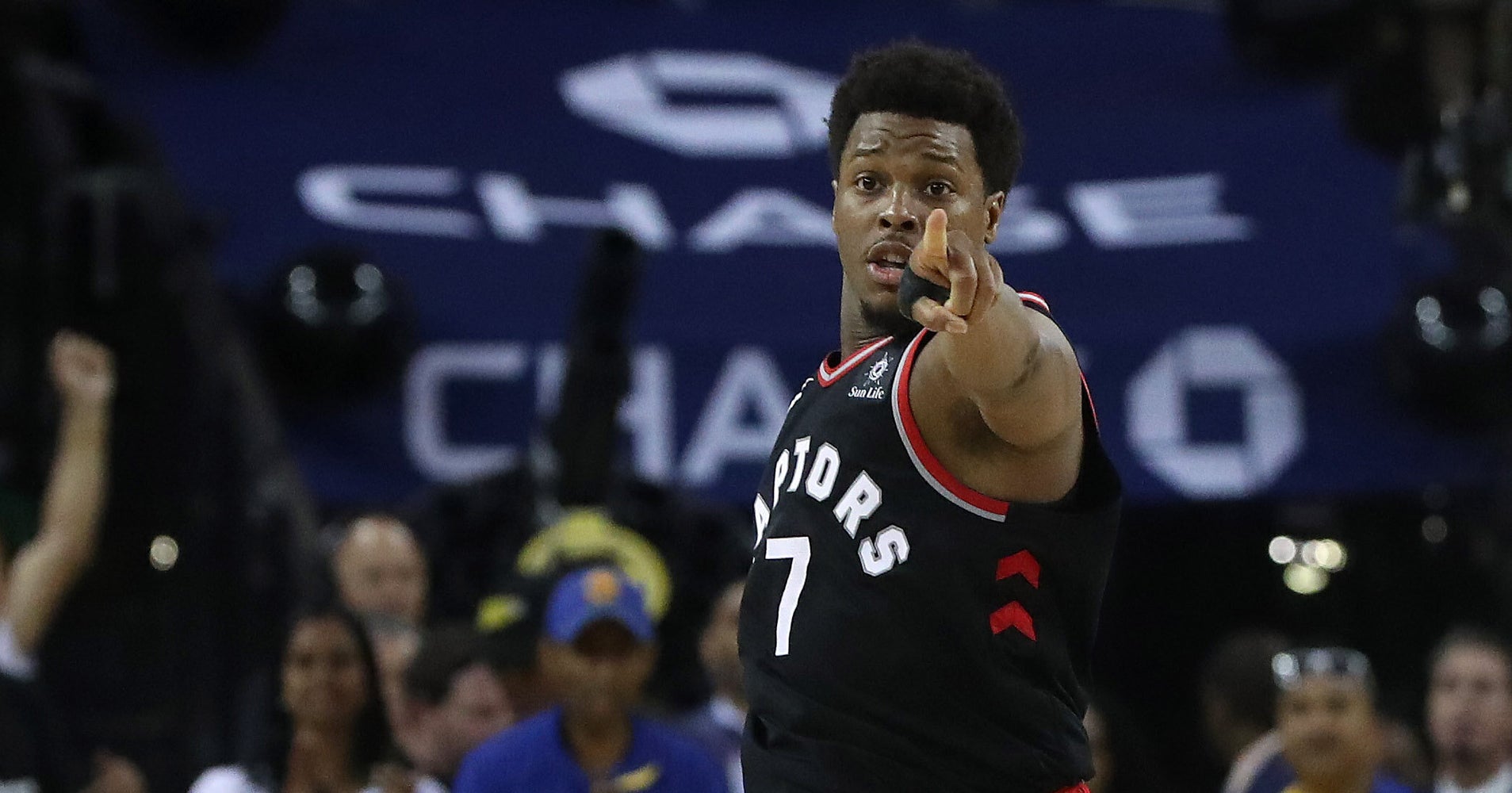 Warriors' Part-Owner Ejected From NBA Finals After Shoving Raptors ...