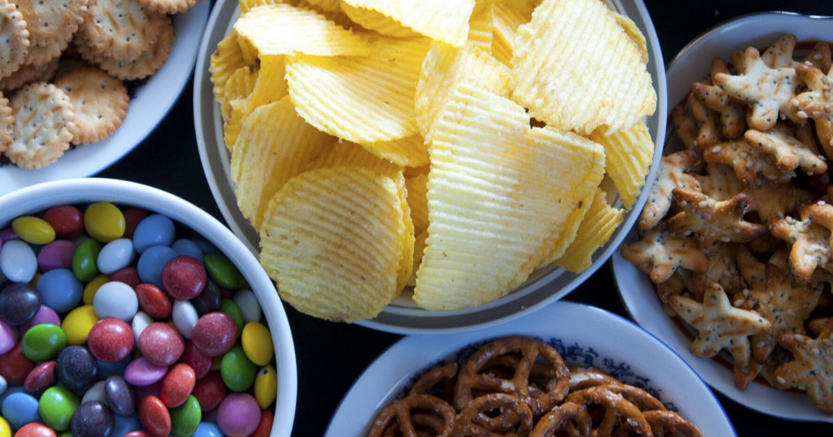 Pick-Me-Up Snacks to Get You Through the 4pm Slump | HuffPost UK Life