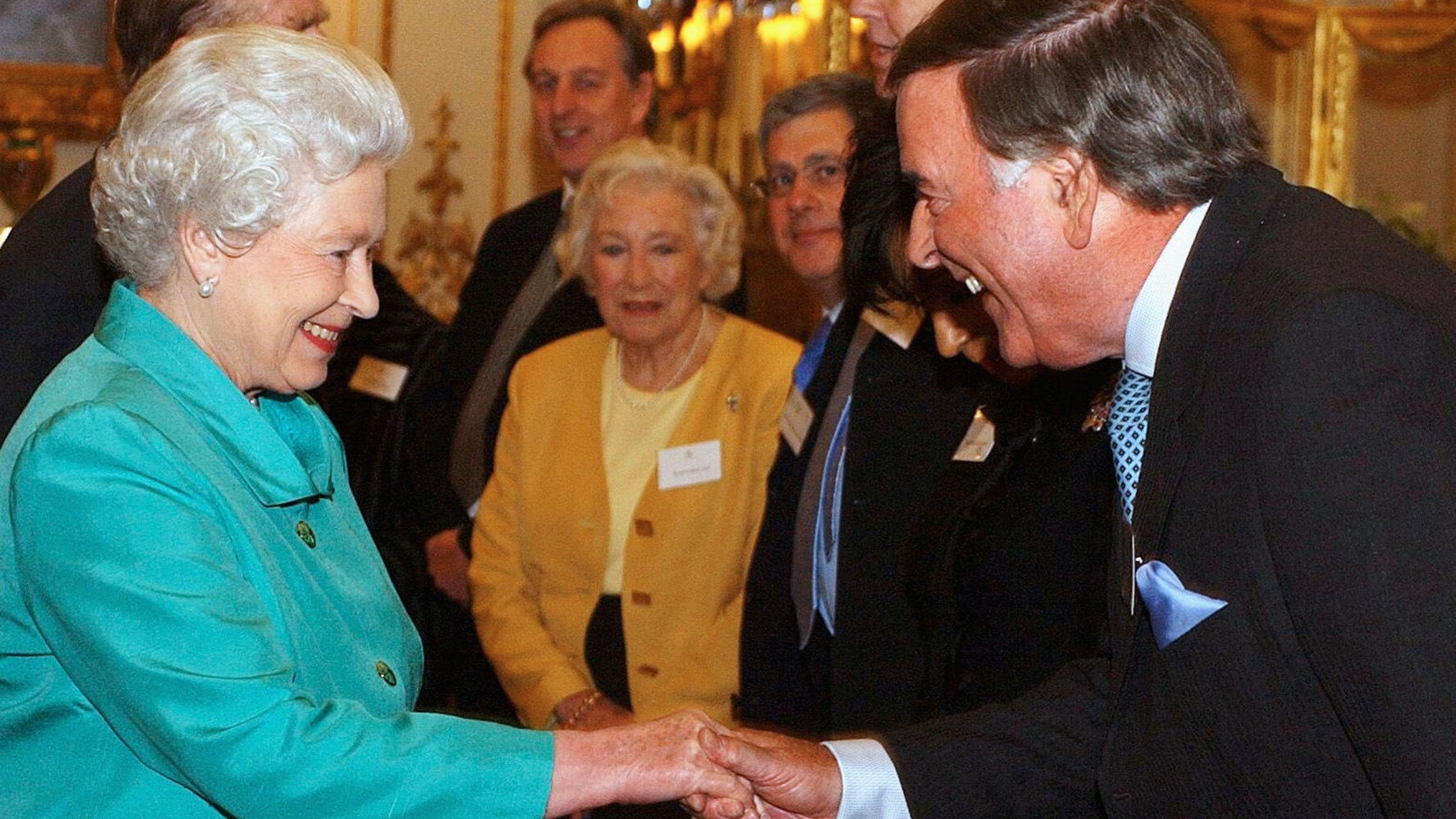 Terry Wogan Dead: The Veteran BBC Broadcaster's Life In Pictures (PICS ...