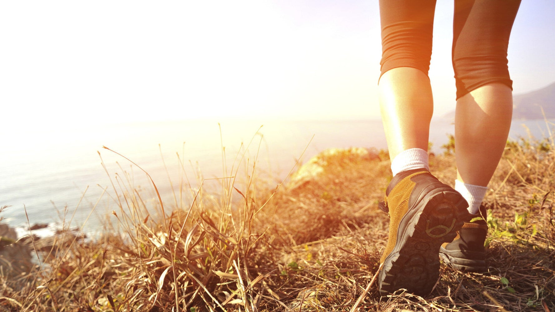 Mindful Walking: Walk Your Way to Mental and Physical Wellbeing ...