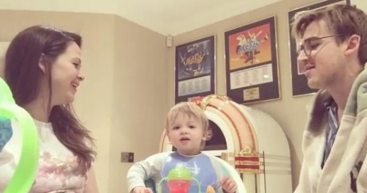 Tom Fletcher Posts Video Of New Festive 'Morning Routine' With Wife ...