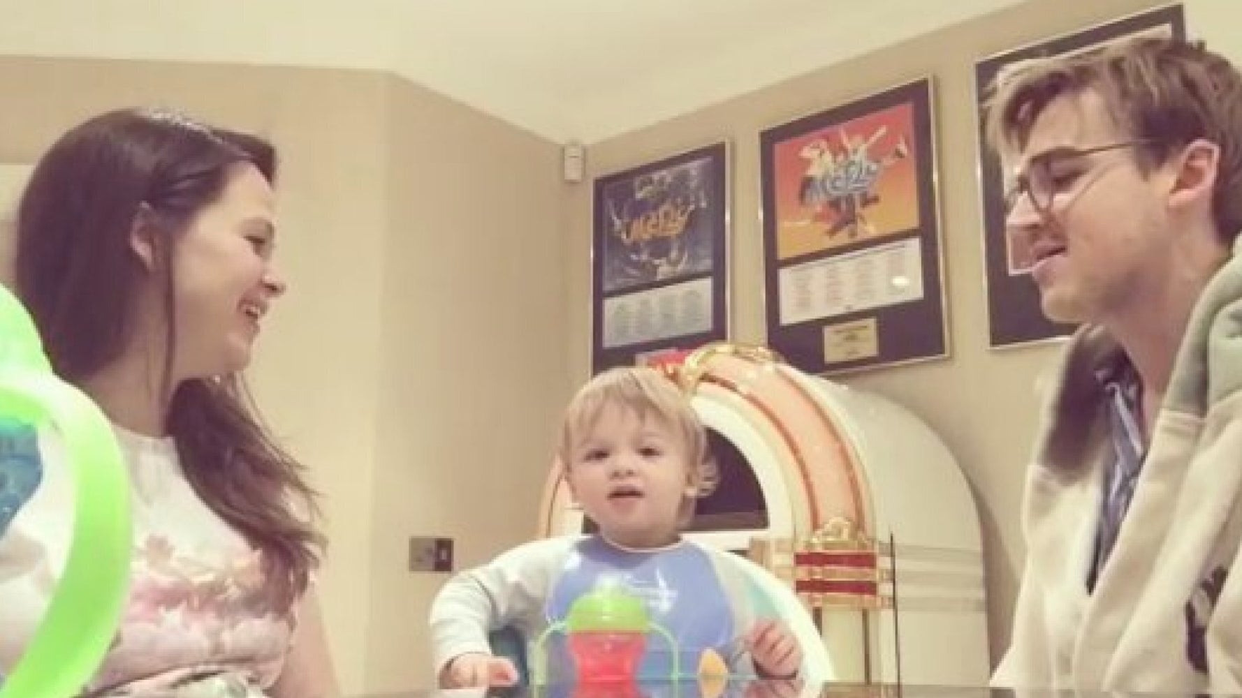 Tom Fletcher Posts Video Of New Festive 'Morning Routine' With Wife ...