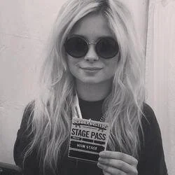 Chloe Cooke's Instagram, Twitter & Facebook on IDCrawl