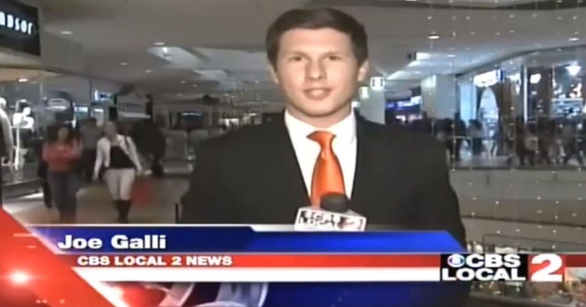 News Reporter Joe Galli Responds To Live TV Heckler During Black Friday ...