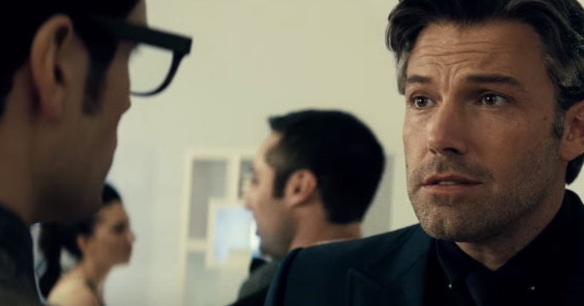 'Batman v Superman: Dawn Of Justice' Trailer Drops Spoiler About ...