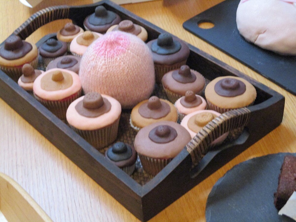 A Group Of Student Midwives Baked Some Pretty Amazing Ovary And Sperm ...
