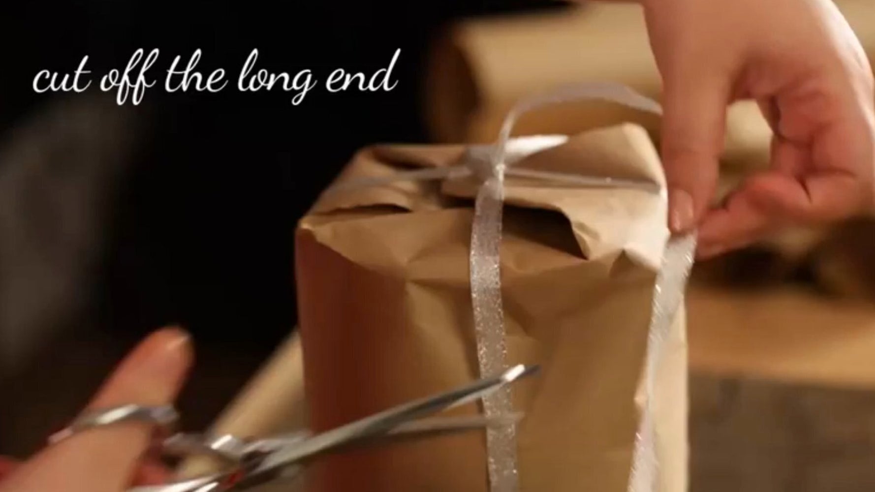 How To Wrap Oddly-Shaped Gifts This Christmas | HuffPost UK Life