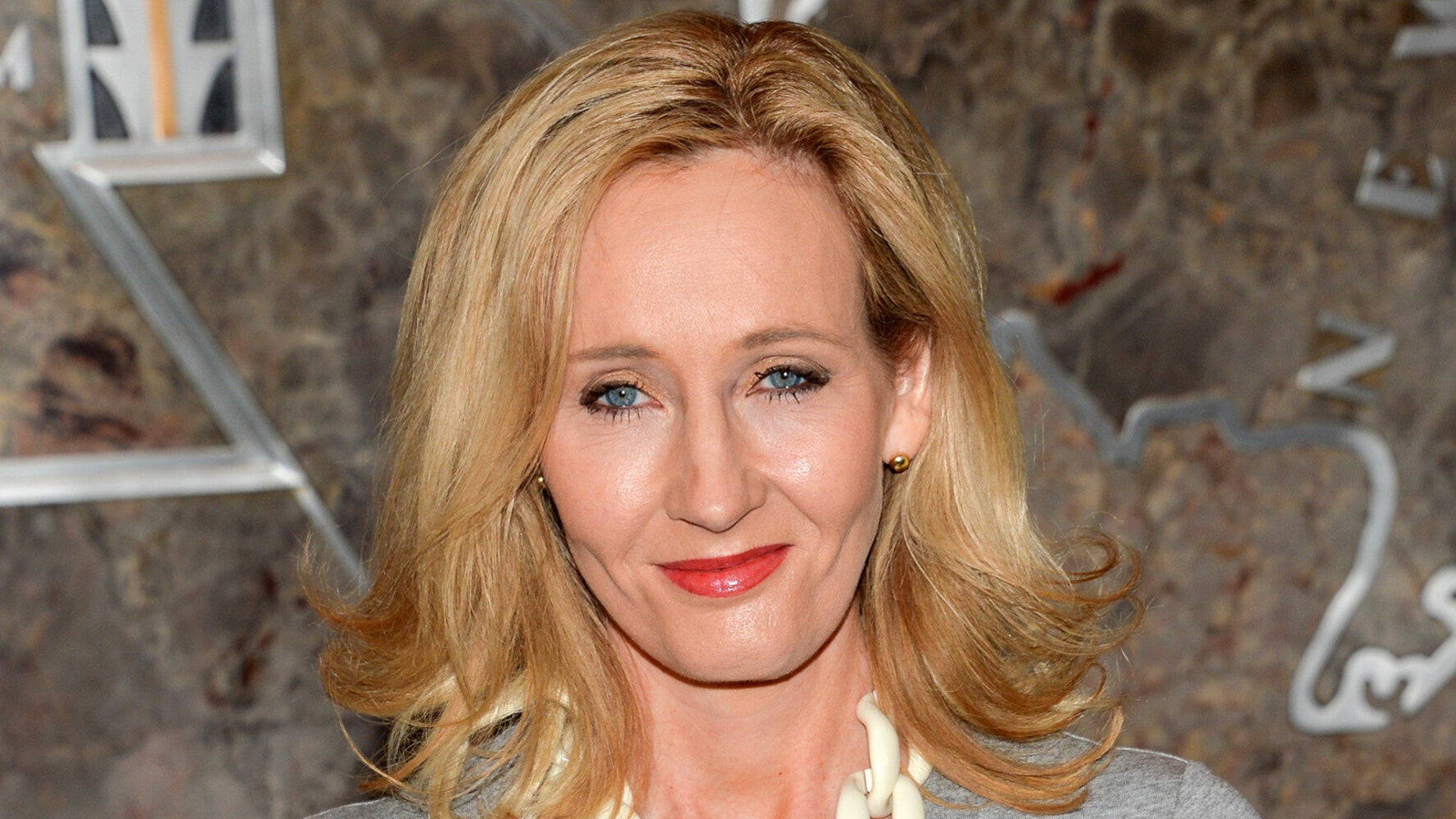 JK Rowling Tweets Joy At Baby Born With 'Harry Potter' Scar | HuffPost ...