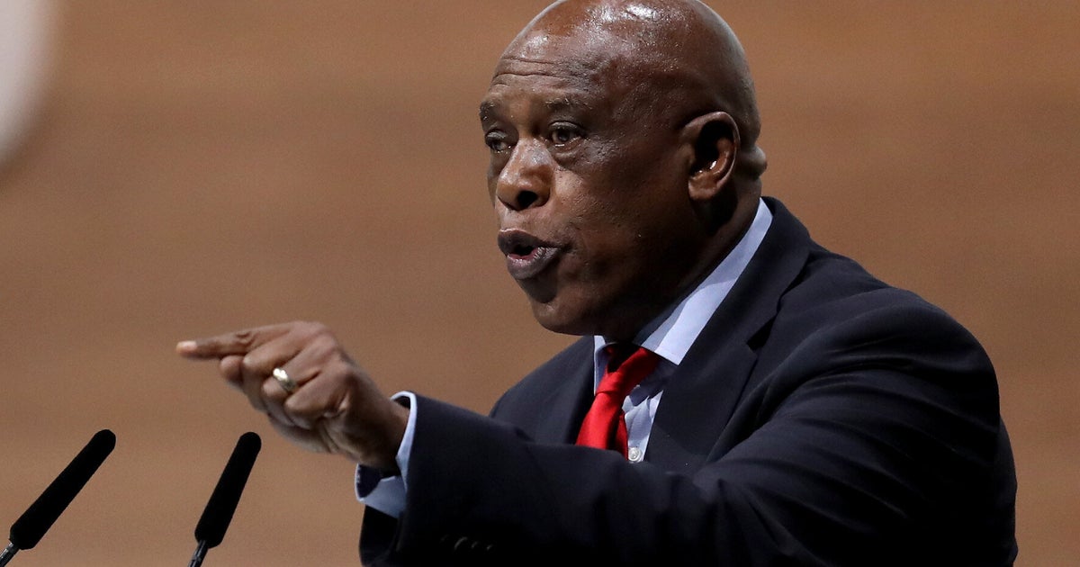 Tokyo Sexwale Pulled Out Of The Fifa Presidential Race And The Response
