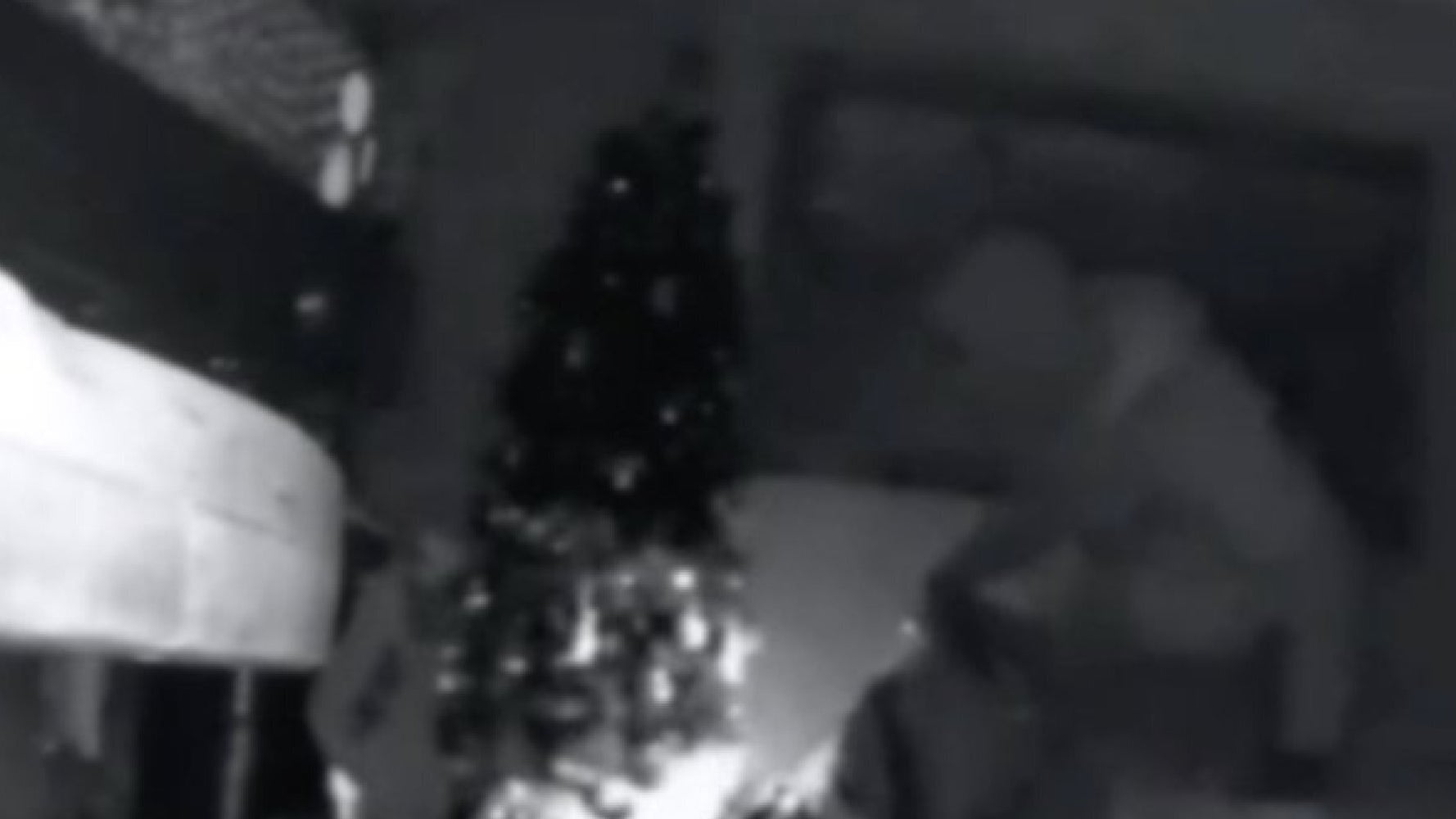 Christmas Robbery CCTV Shows Thieves Stealing Presents From Beneath ...