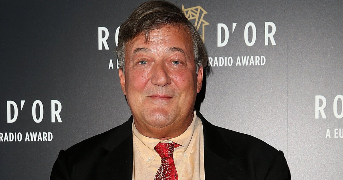 Stephen Fry Attacks Little Mix In Random Outburst, Describing Music As ...