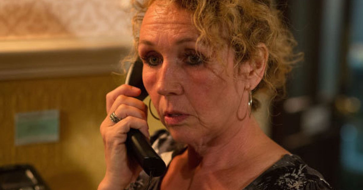 'EastEnders': Tracey The Barmaid ACTUALLY SPEAKS, Fans React With Shock ...