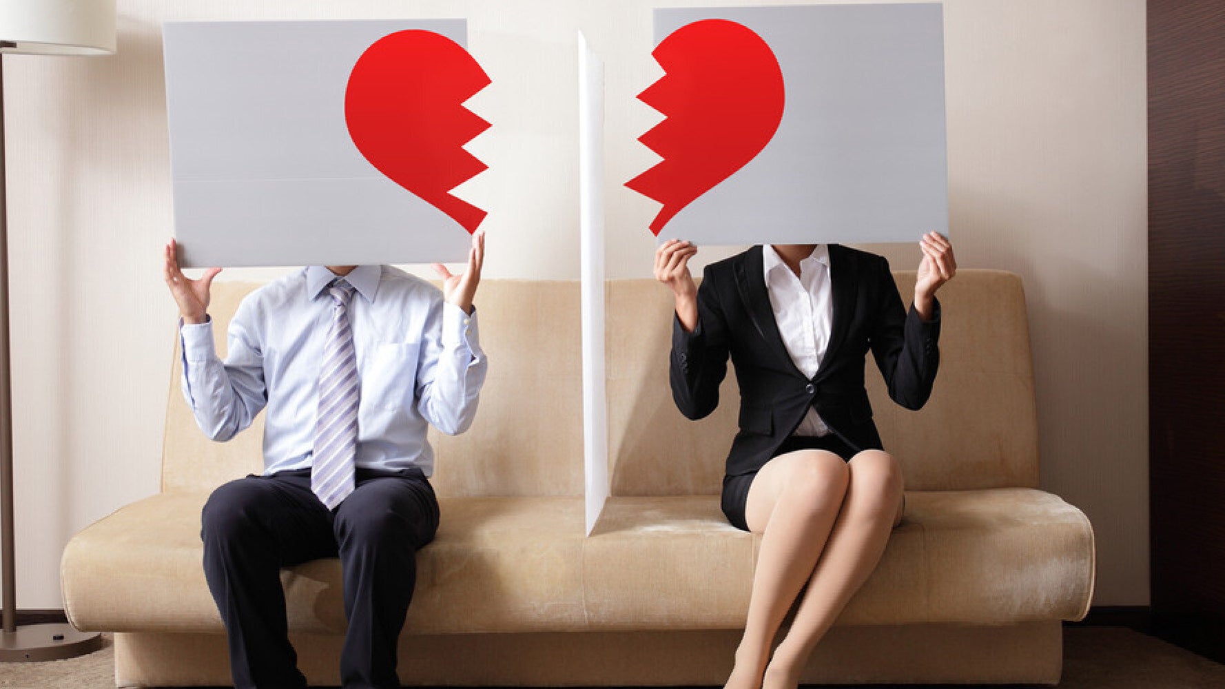 How to Handle the Split Loyalties With Friends When They Separate ...