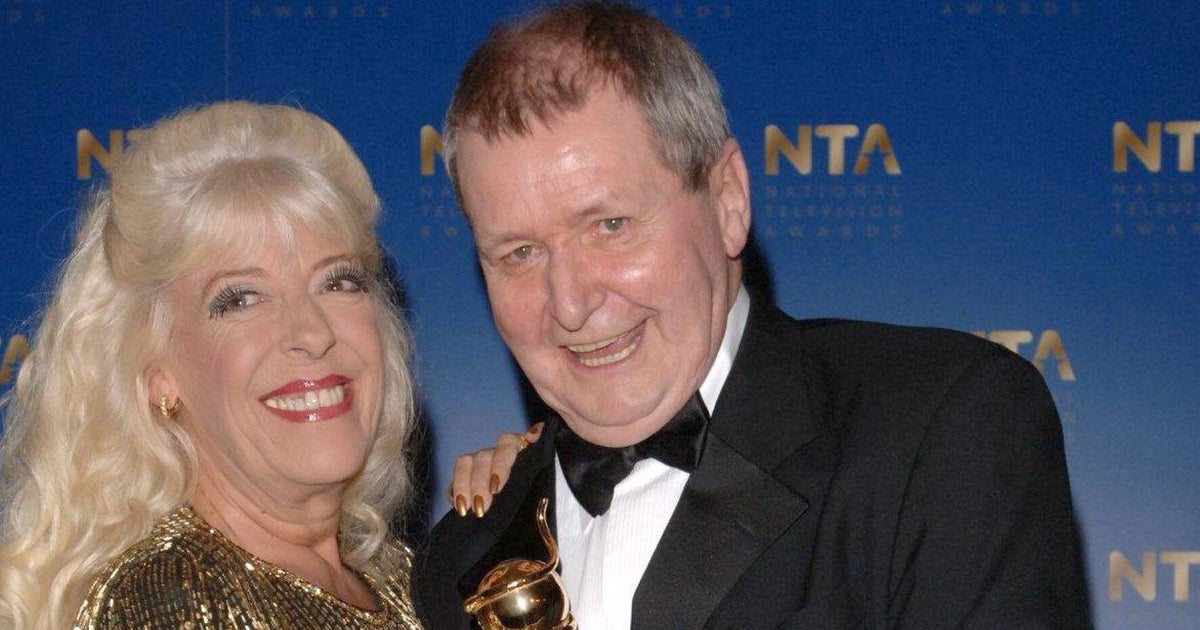 Tony Warren Dead: 'Coronation Street' Creator Dies Aged 79 | HuffPost ...