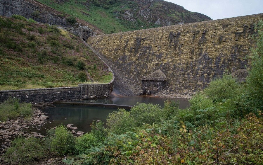 Elan Valley: Caban Coch Dam Pictures Reveal Extent Of Heavy Rainfall In ...